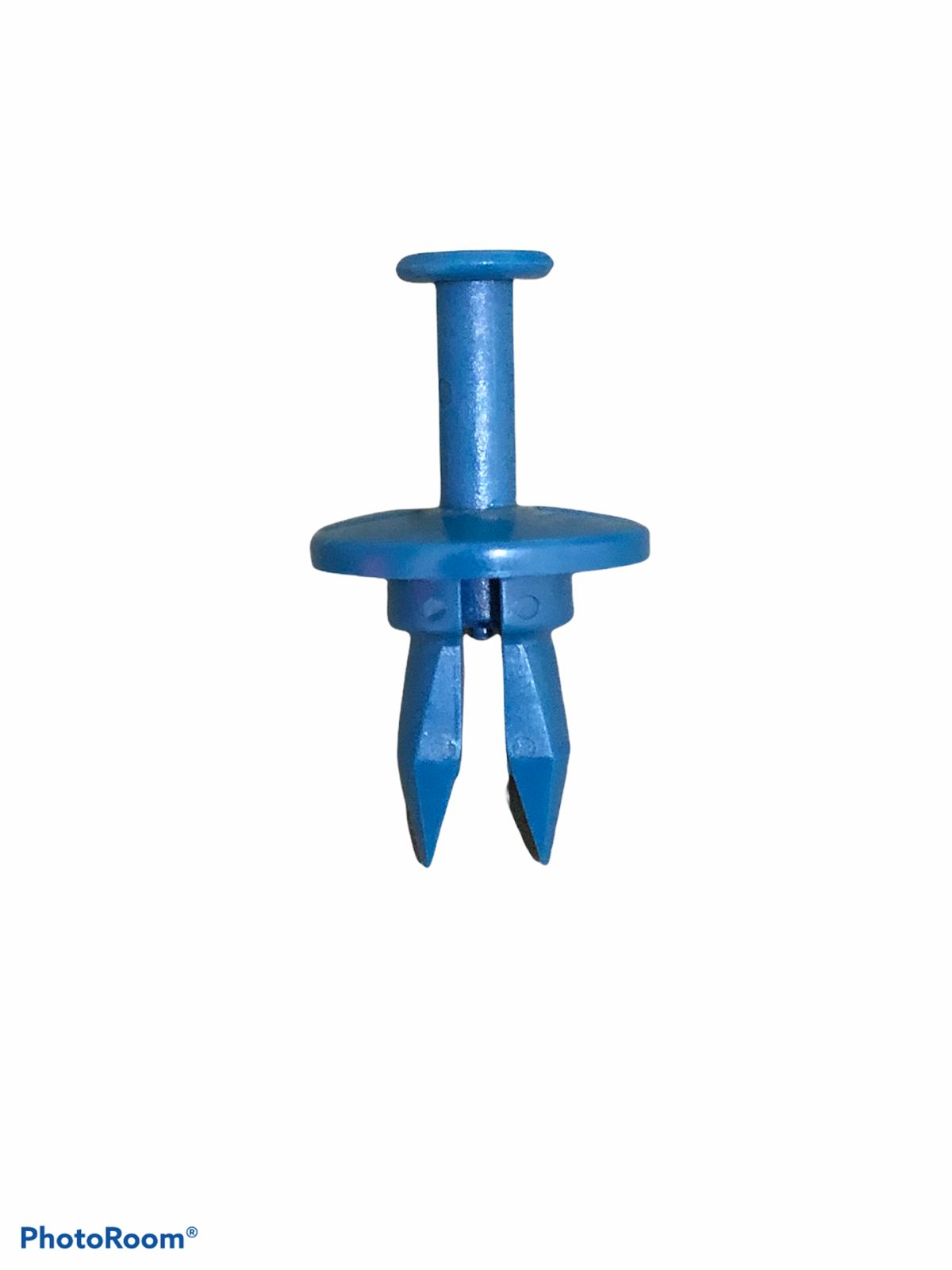 Grapa automotriz tipo remache 7/16 x 3/4 – PLASTICAR, Grapas ...